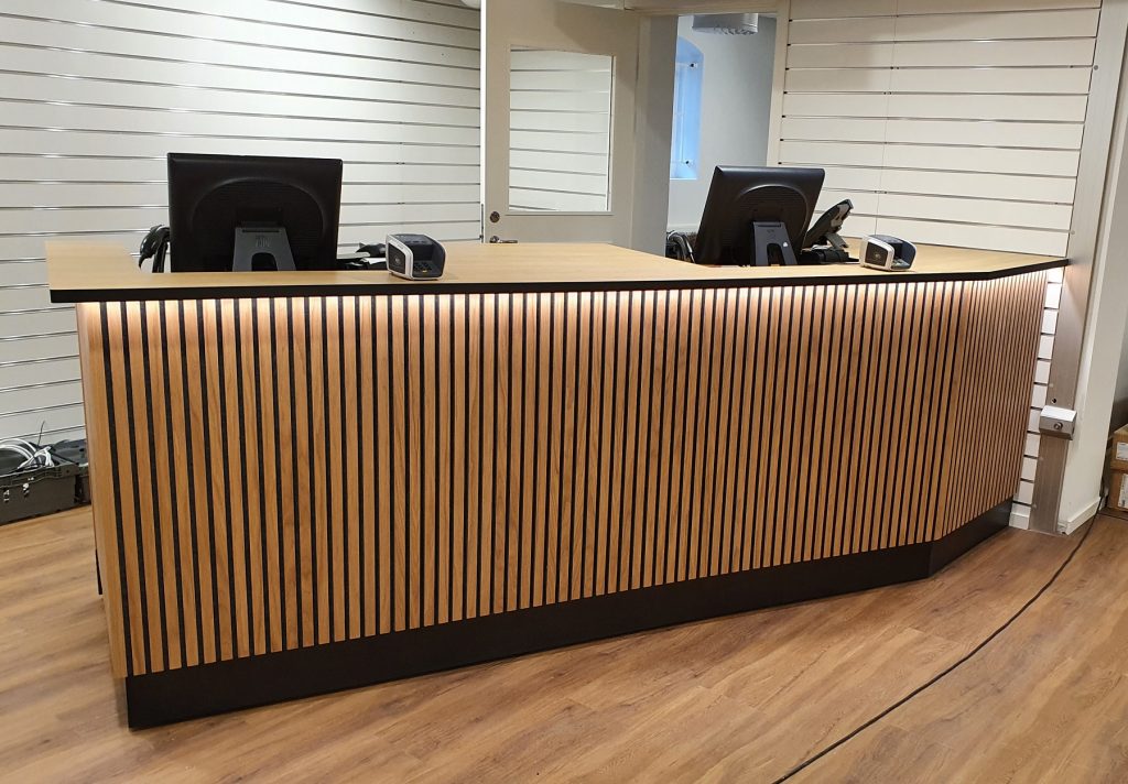 Receptionsdiskar - Mellbloms Snickeri AB