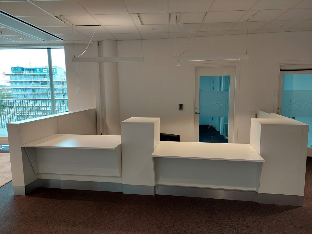 Receptionsdiskar - Mellbloms Snickeri AB