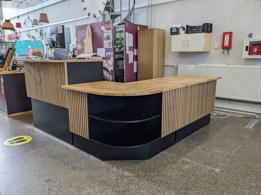 Receptionsdiskar - Mellbloms Snickeri AB