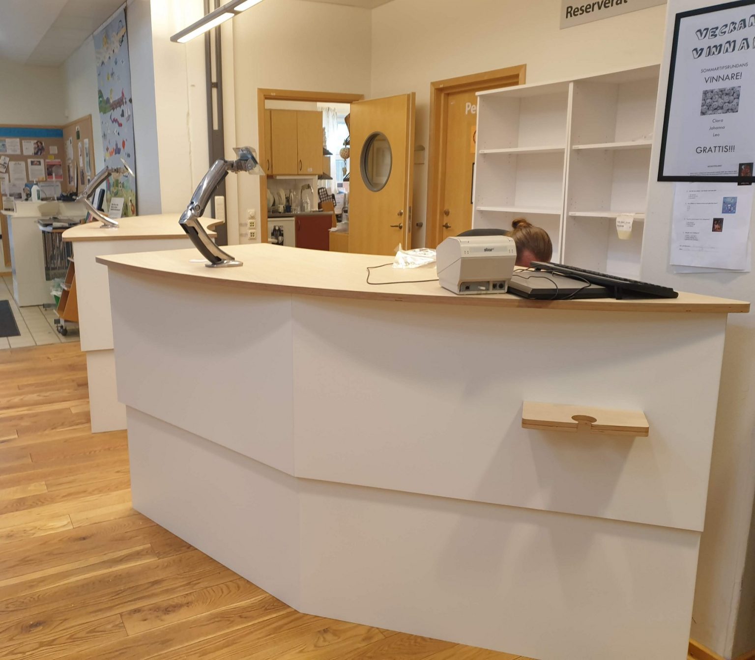 Receptionsdiskar - Mellbloms Snickeri AB