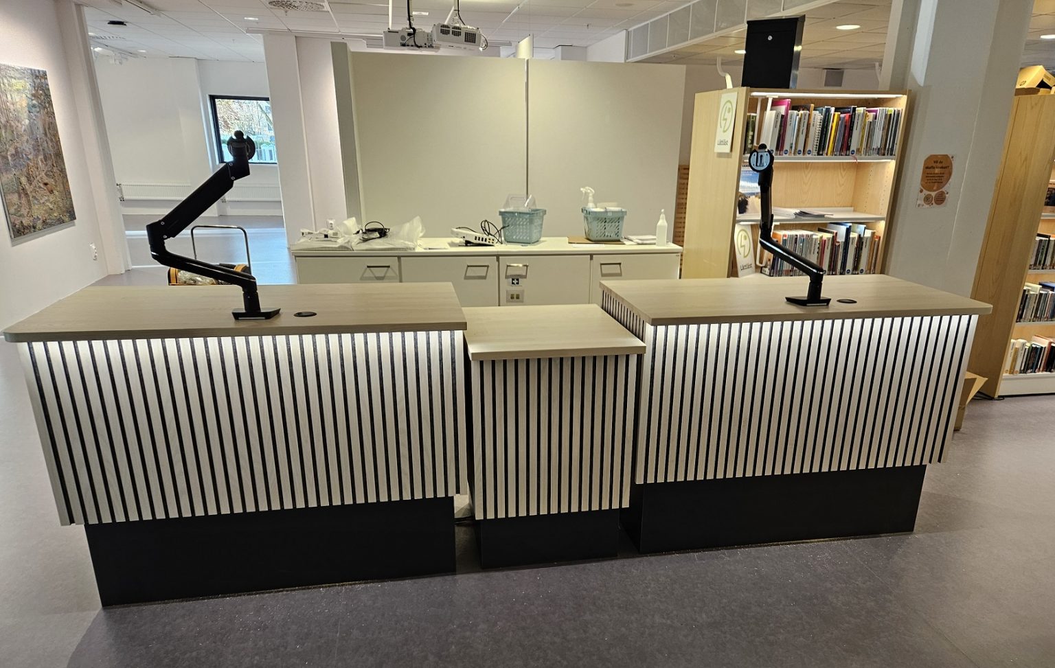 Receptionsdiskar - Mellbloms Snickeri AB